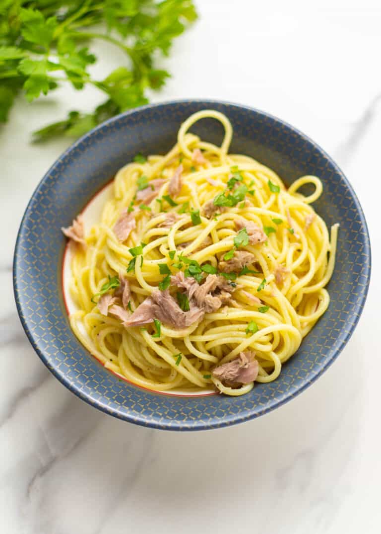 Super Easy Easy 20 Minute Canned Tuna Pasta - Ambitious Foodie