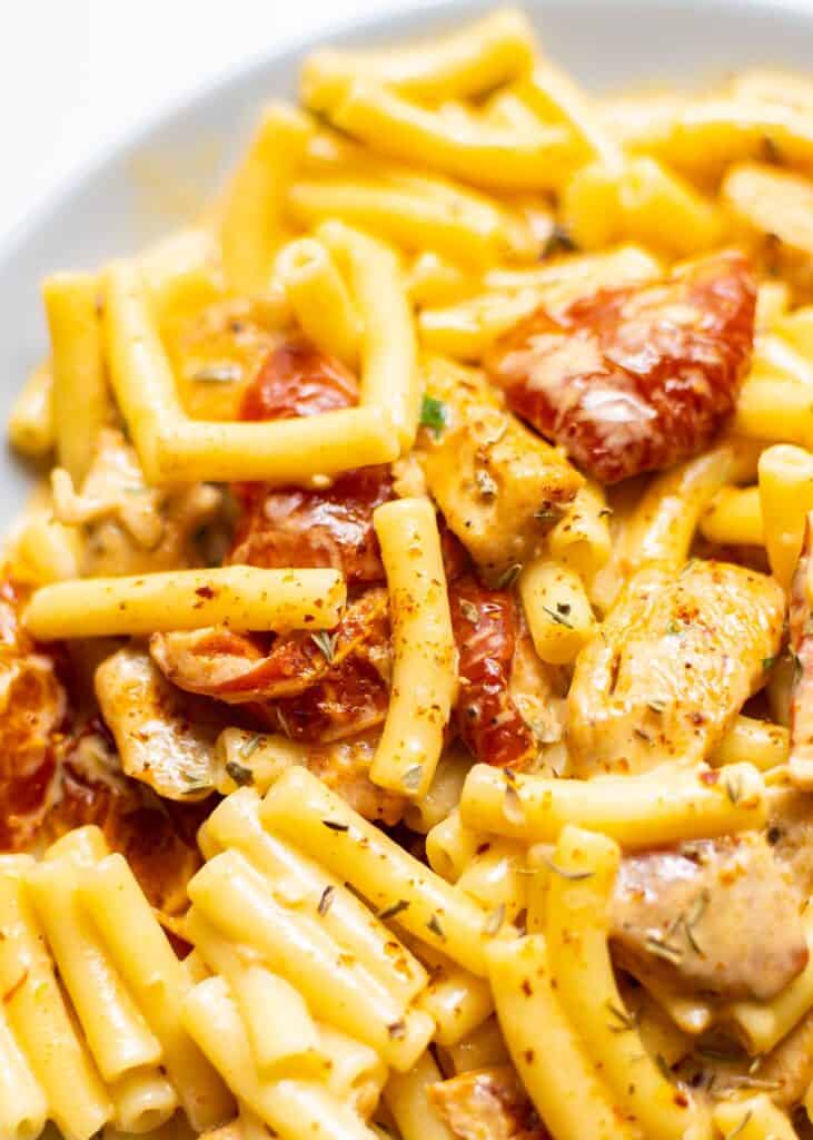 The Best Chicken Mozzarella Pasta (Sun-Dried Tomato) - Ambitious Foodie