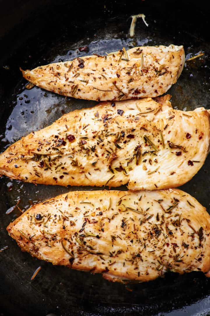 Blackstone Chicken (Easy Recipe) - Ambitious Foodie