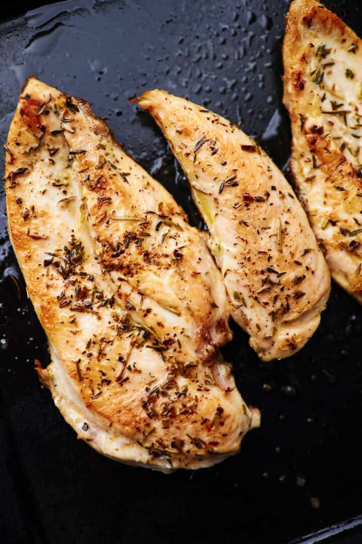 Blackstone Chicken (Easy Recipe) - Ambitious Foodie