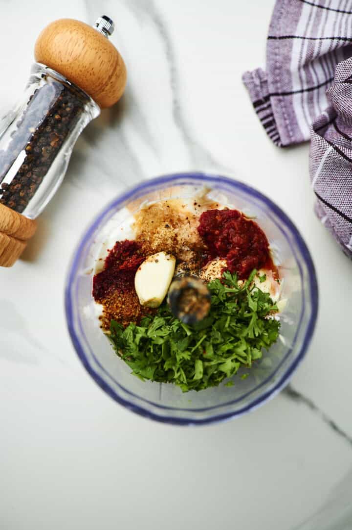 Easy Chipotle Sauce (5 Minutes) - Ambitious Foodie