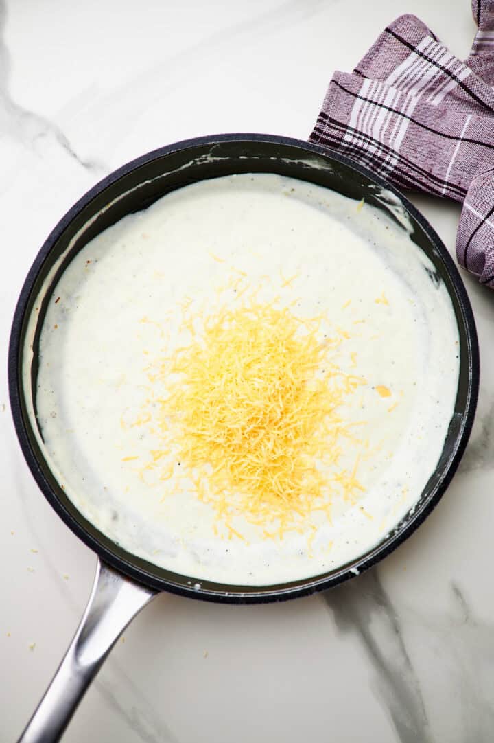 15 Minute Creamy Garlic Pasta Recipe - Ambitious Foodie